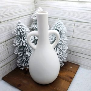 THREE HANDS CORP - Poshmark